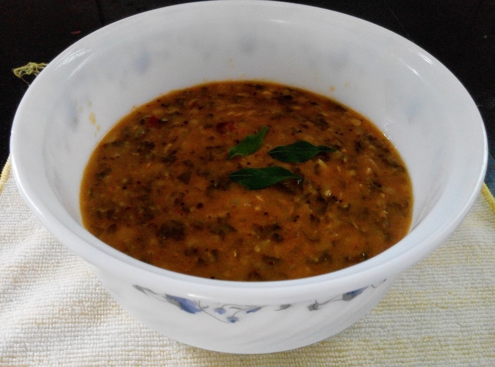 Gangavalli Kura Pappu -- Dal with Purslane - E.A.T. easyvegrecipes